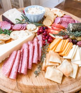 How to Make a Beautiful Birthday Tablescape | Living Large In A Small ...