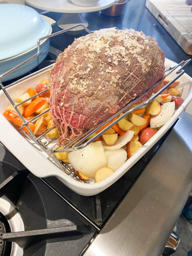 Living Large In A Small House, LLC | Best Beef Roast with Roasted Veggies