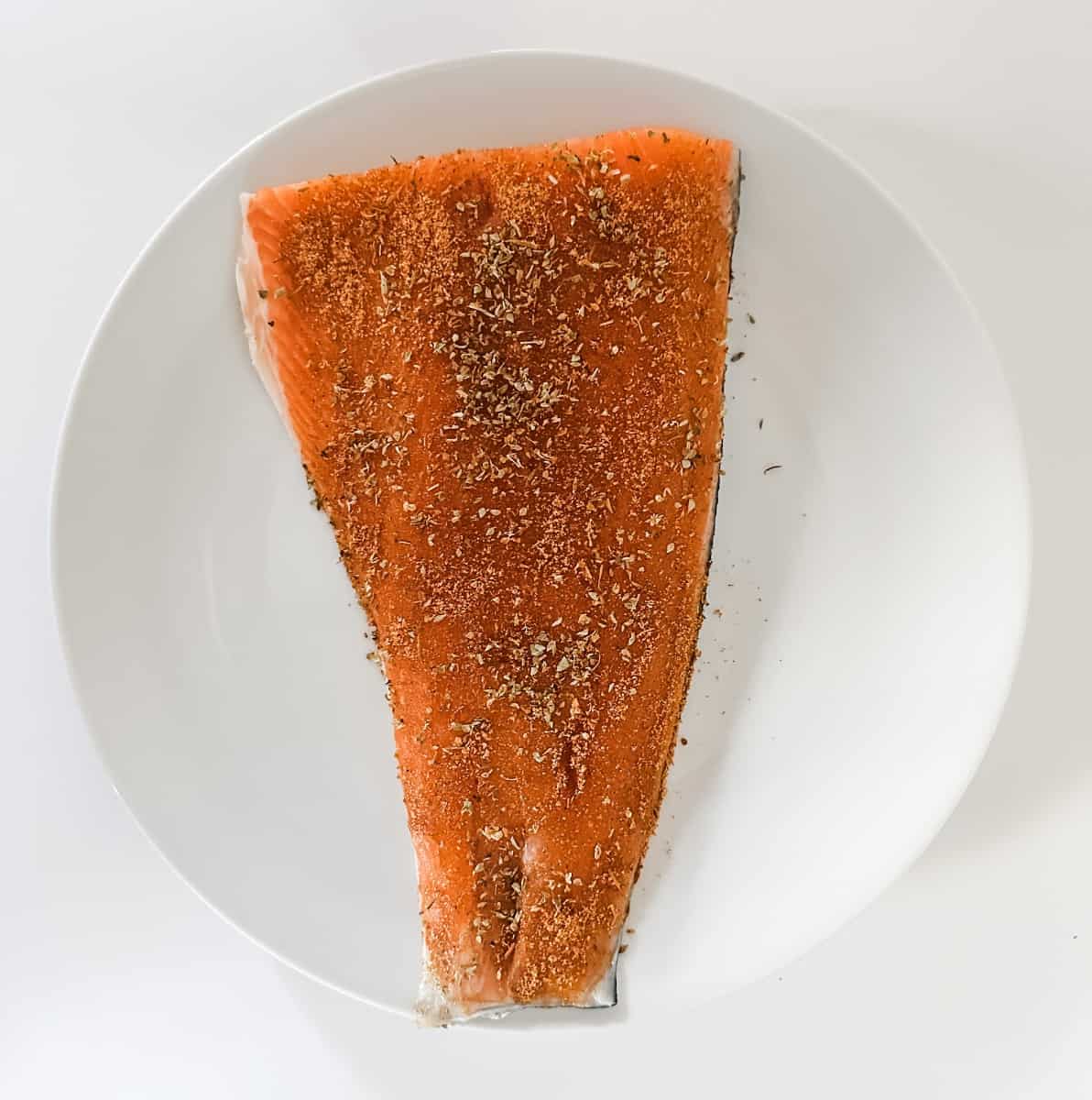 Cajun Salmon with Avocado Pico De Gallo: A Delicious and Easy Recipe ...