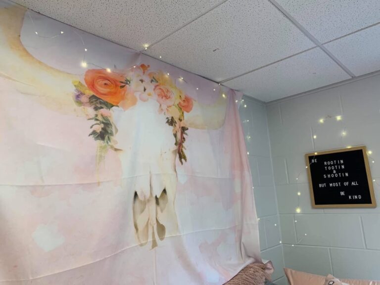 Living Large In A Small House, LLC | Simple Ways to Make Your Dorm Room ...
