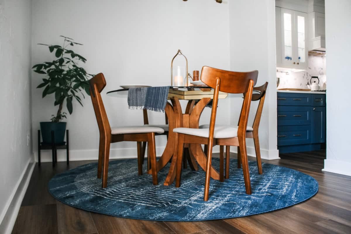 Living Large In A Small House, LLC | Choose the Right Size Rug for Your ...