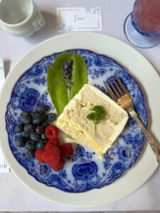 A Beautiful Girlfriend Lunch at Home | Living Large In A Small House, LLC